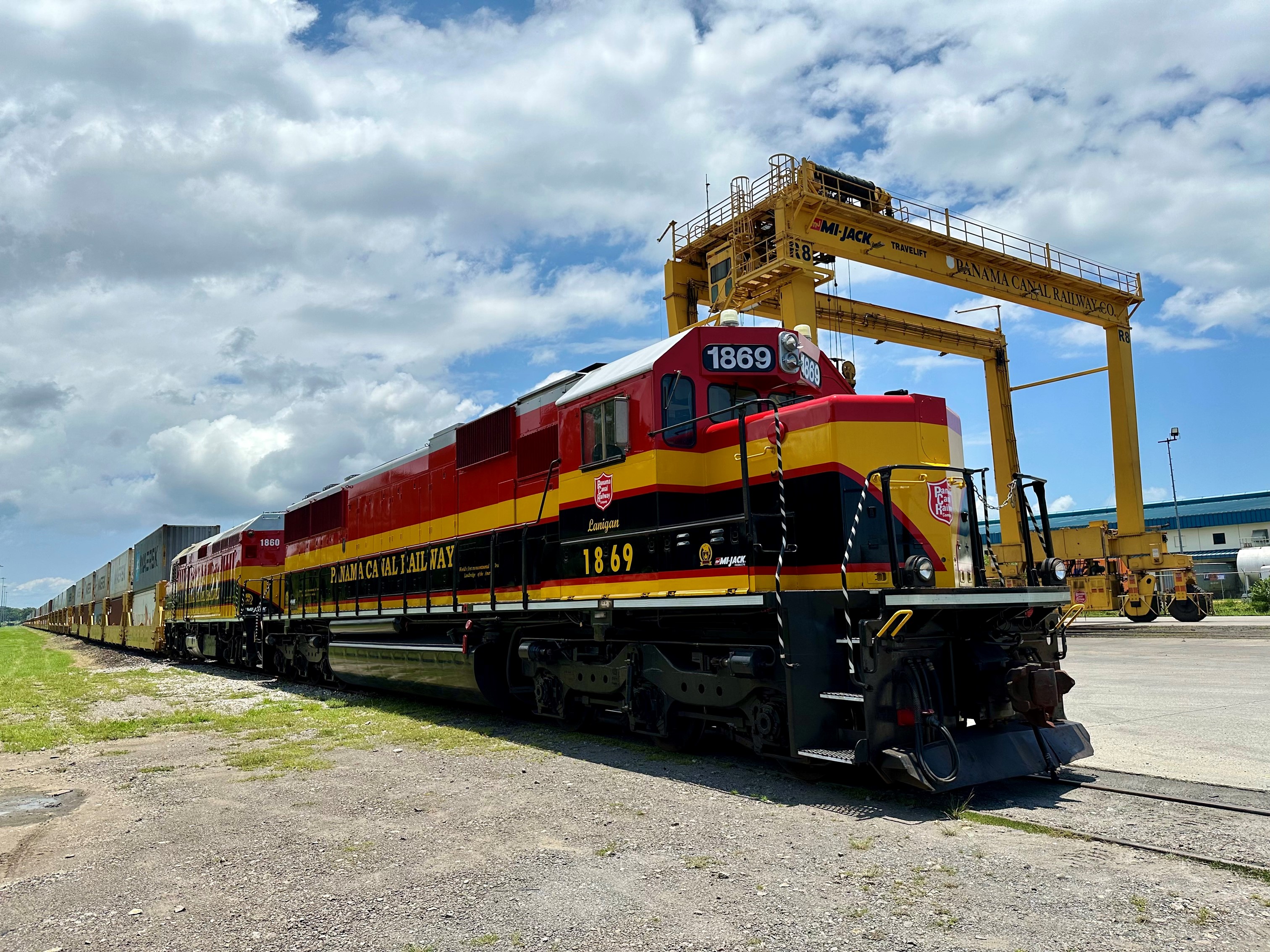 CPKC and Lanco Group/Mi-Jack sell Panama Canal Railway Company to APM ...