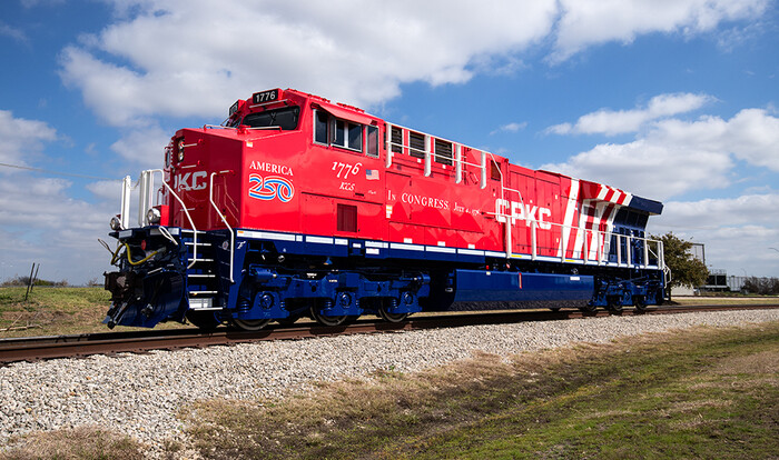 Cpkc Debuts 1776 Locomotive To Celebrate America S 250th Anniversary