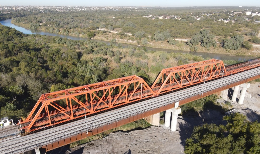 CPKC completes construction of second span of international rail bridge ...