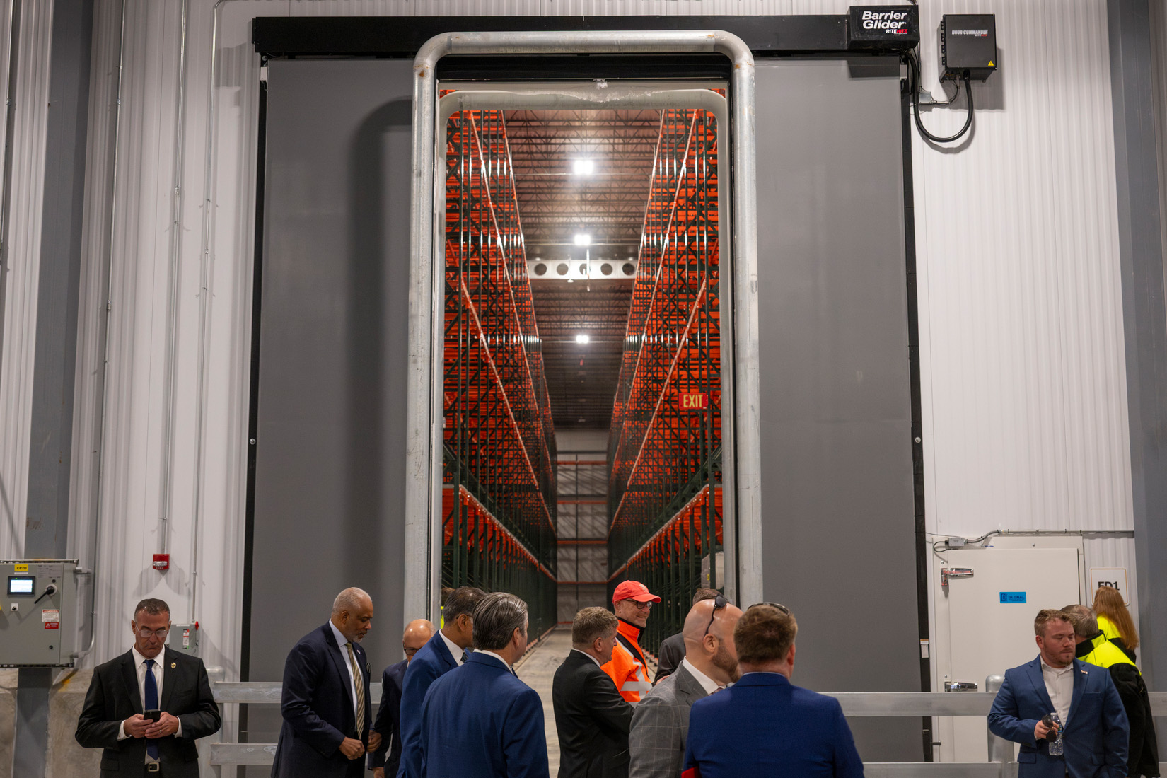 Americold Opens First Import-Export Hub in Partnership with CPKC ...